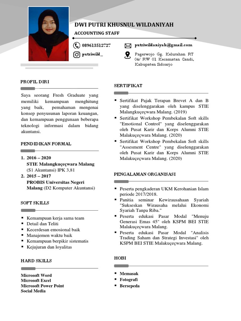CV Dwi Putri Khusnul | PDF