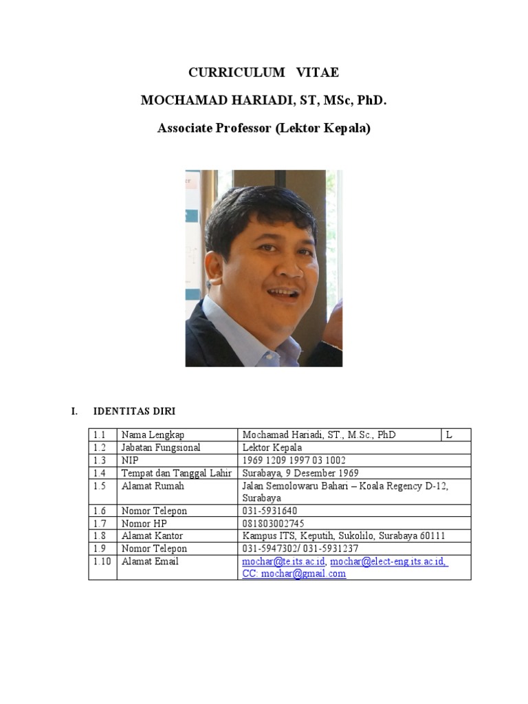 CV Mochamad Hariadi: Riset & Konsultasi | PDF | Komputer | Teknologi & Rekayasa