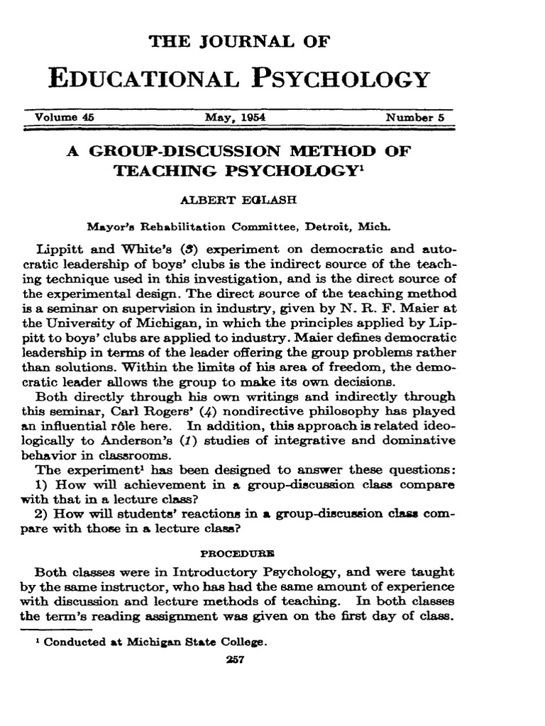 A GROUP-DISCUSSION METHOD OF Teaching Psychology | PDF | Teachers | Lecture