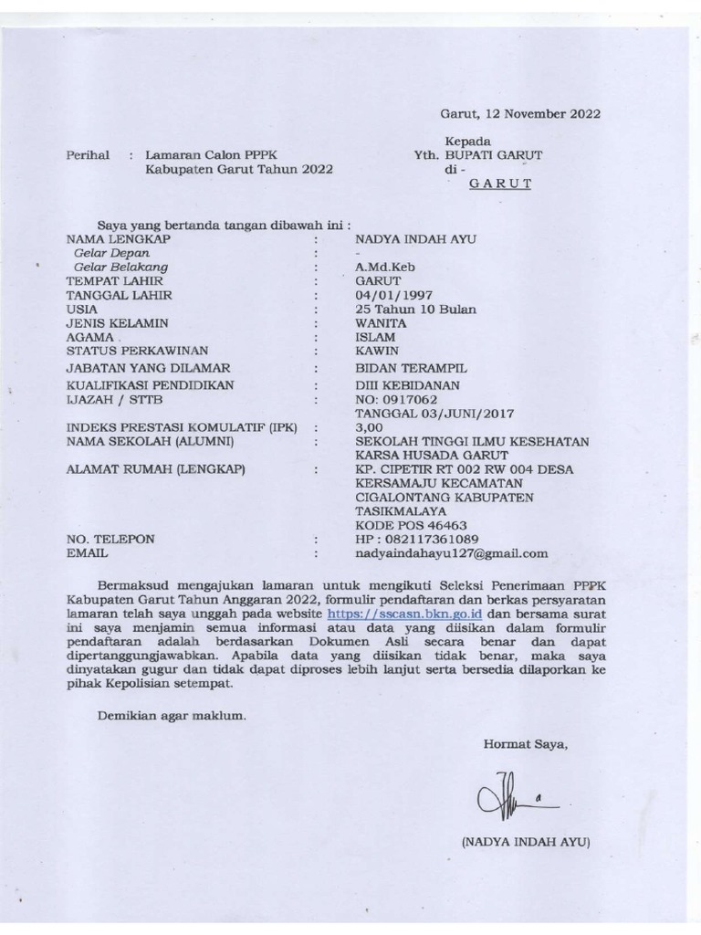 Scan Surat Lamaran Nadya PDF | PDF