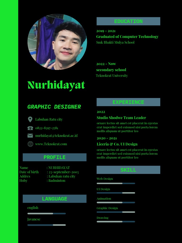 Beige Minimalist Graphic Designer Professional CV Resume | PDF