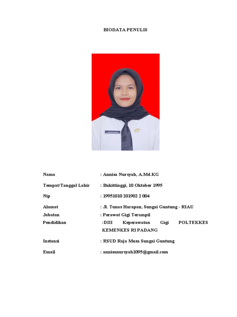 BIODATA PENULIS | PDF
