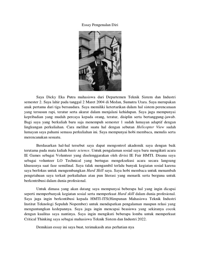 Essay Pengenalan Diri - LKMM PDF | PDF