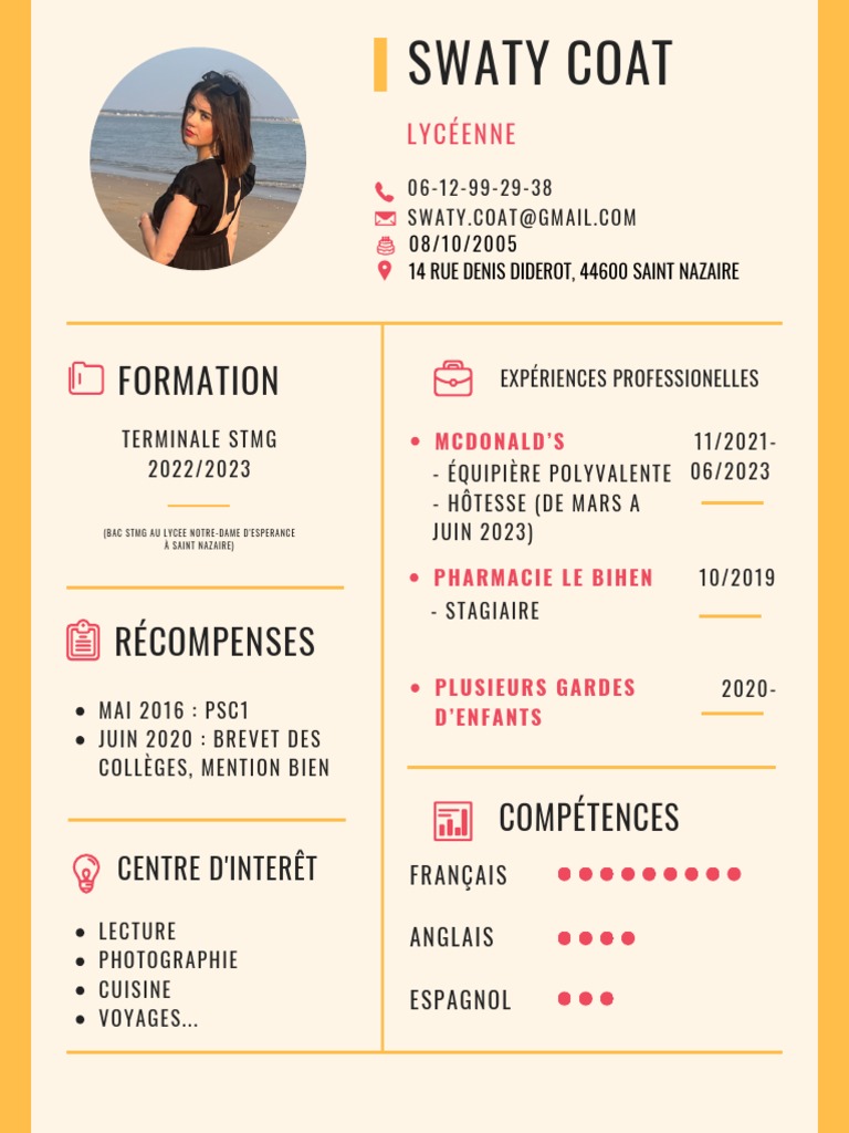 Minimal Multimédia Artiste CV | PDF