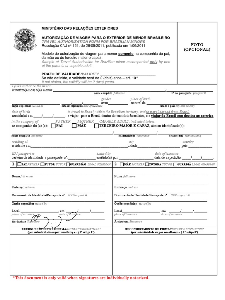 FORM Autorizacao de Viagem para Menor Acompanhado | PDF