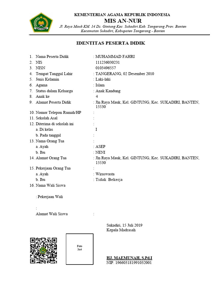 Identitas - Muhamad Fahri | PDF | Kesehatan Holistik