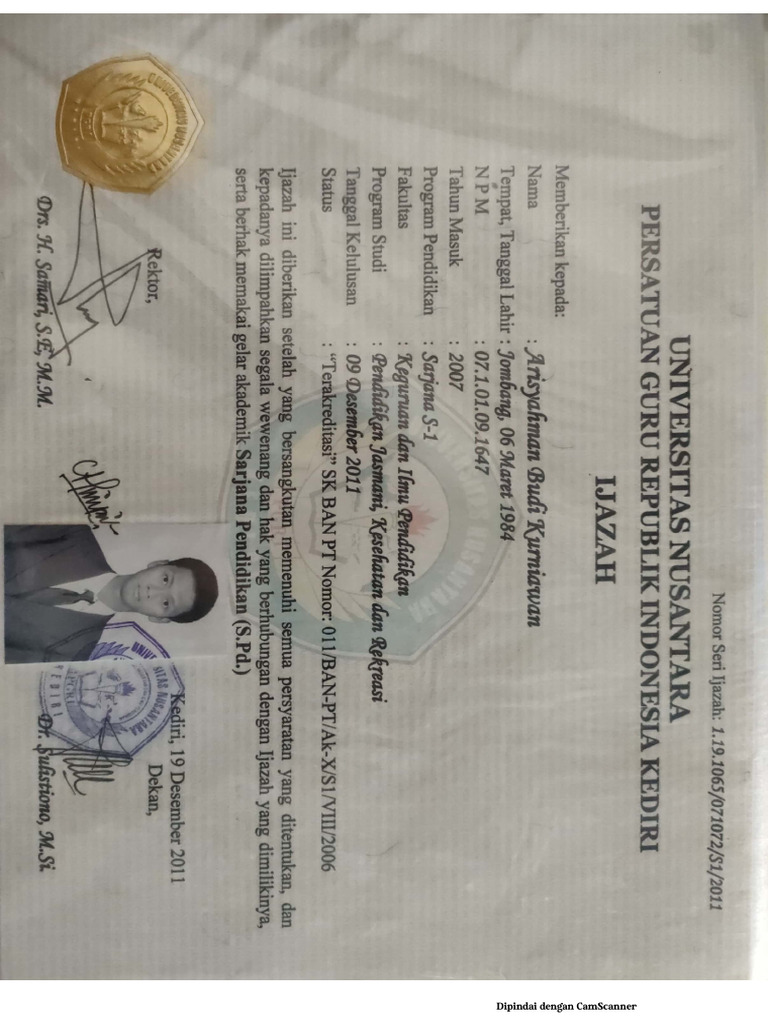 Ijazah Perguruan Tinggi | PDF