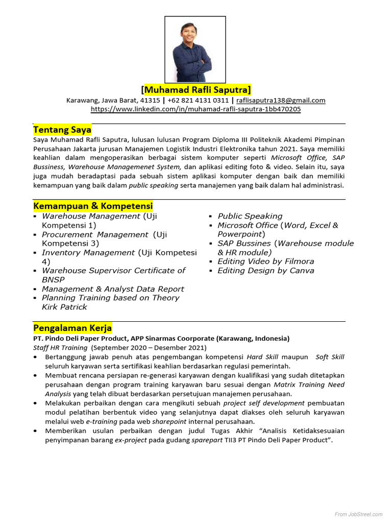 (Muhamad Rafli Saputra) Tentang Saya: Foto Kalian Disini | PDF | Bisnis