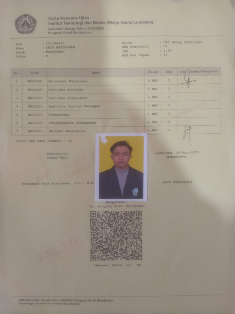 Arik Hendrawan 221124416 | PDF