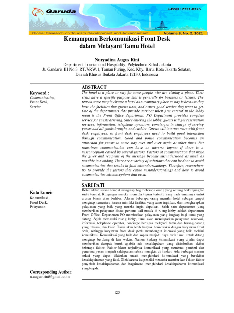 Kemampuan Berkomunikasi Front Desk | PDF | Hospitality Industry
