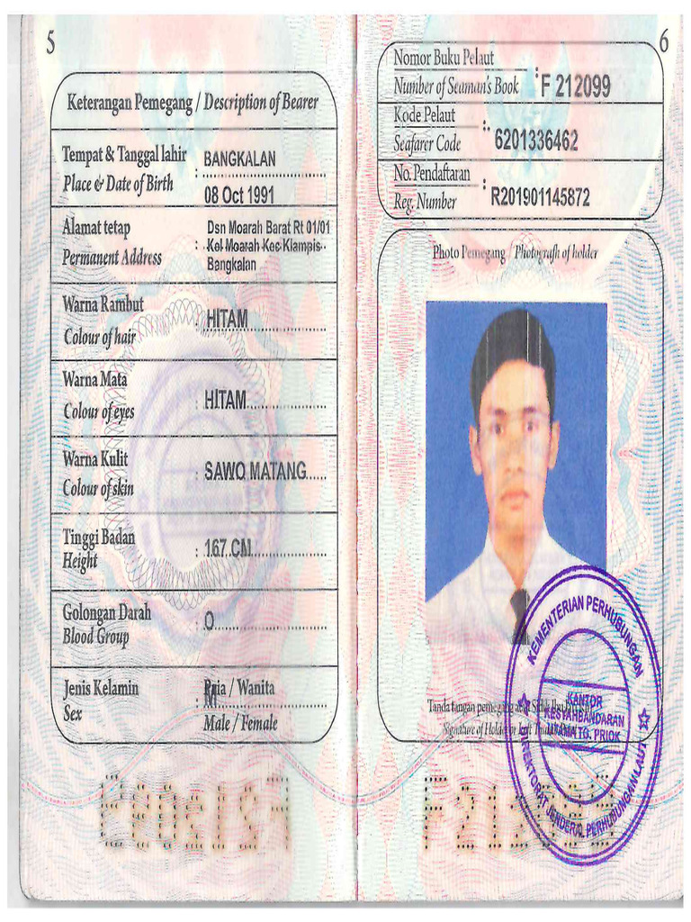 Buku Pelaut Ari Sandy | PDF