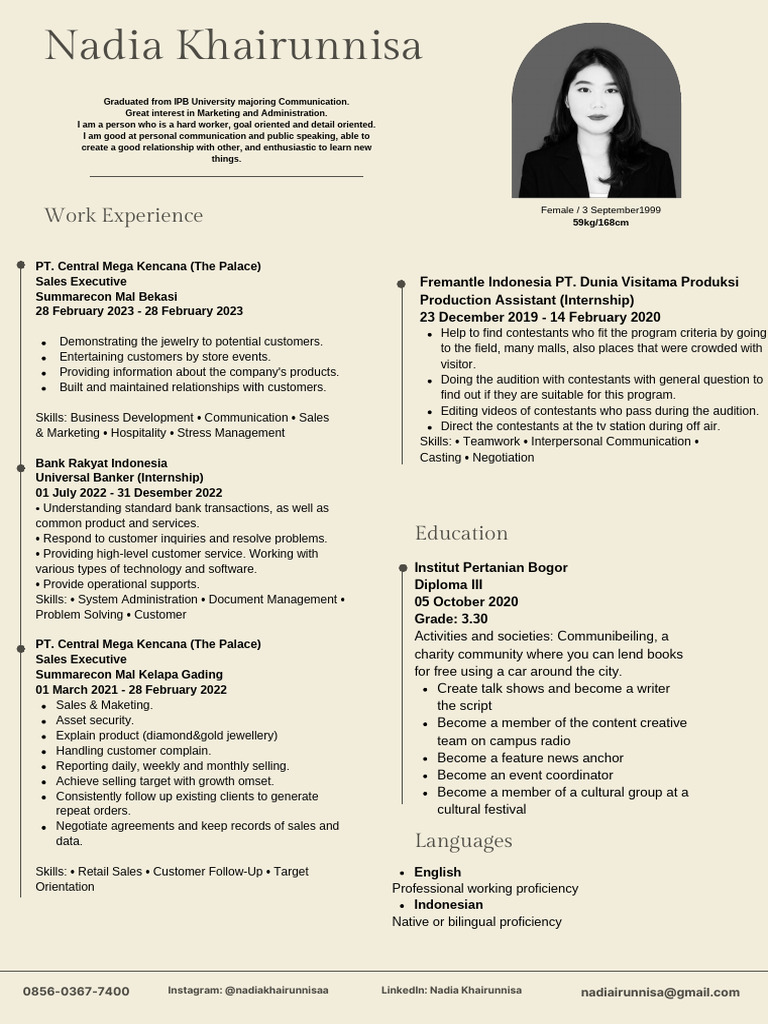 Nadia Khairunnisa Frontliner Resume | Download Free PDF | Communication | Sales