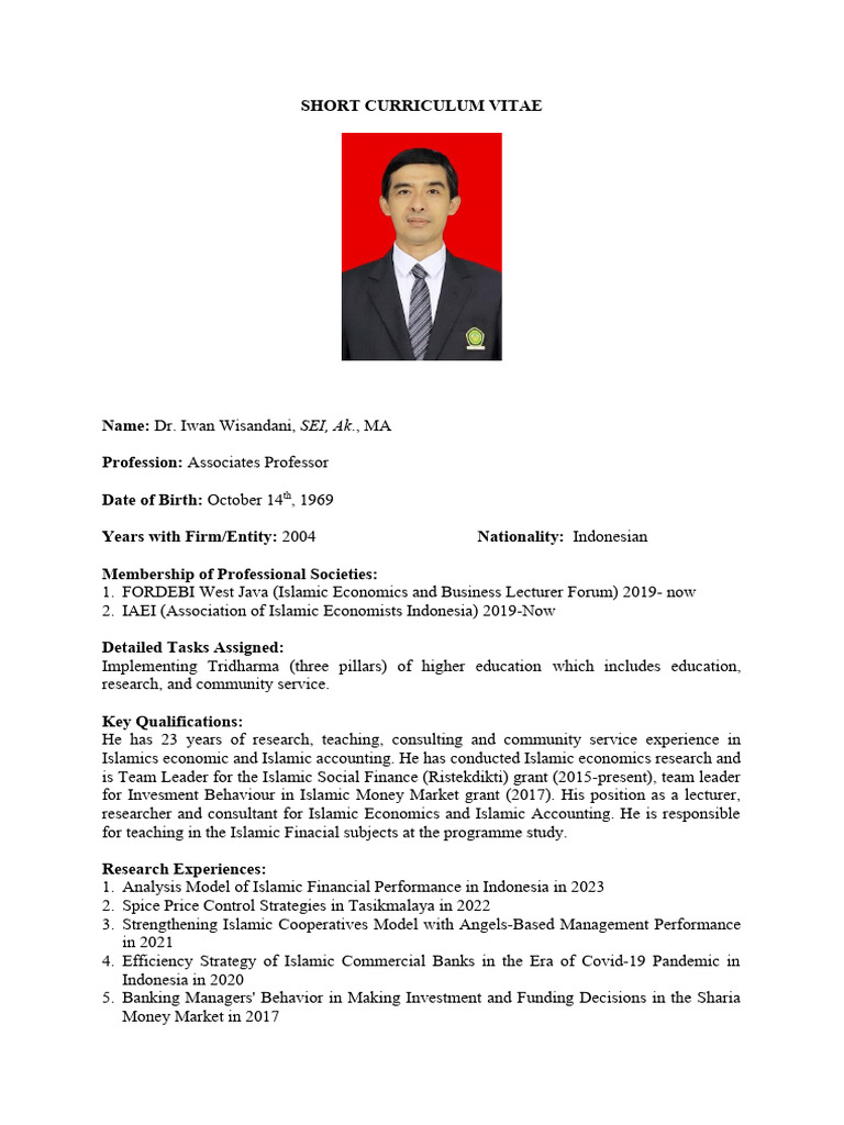 CV Iwan Wisandani | PDF | Economics | Islamic Banking And Finance