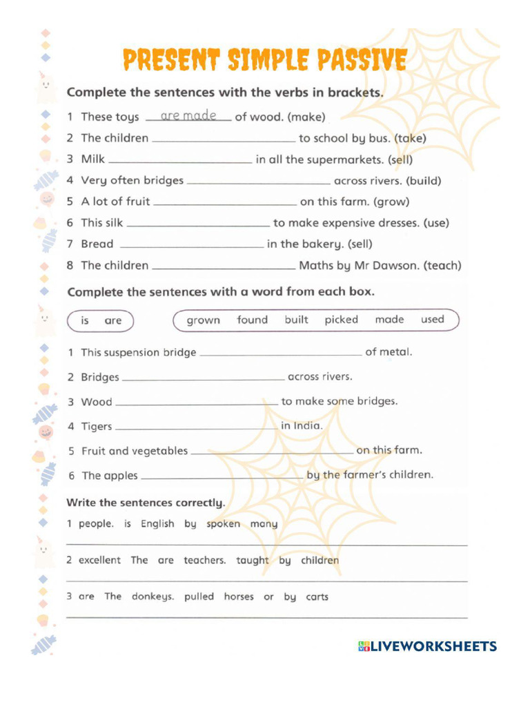 Present simple passive | PDF