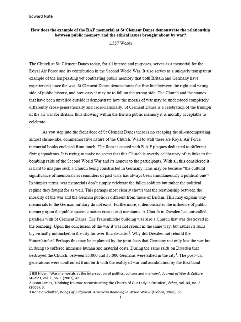 How Does The Unusual Example of The RAF Mamorial at ST Clement Danes ...