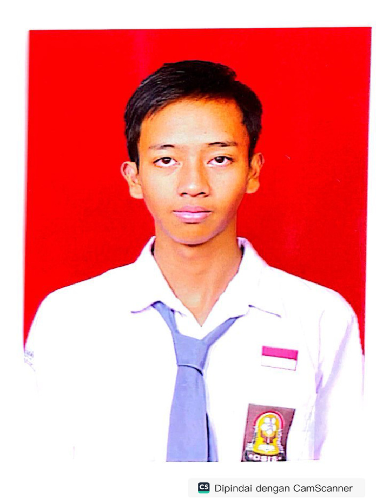 Pas Foto Komang Dhirajoti Nanda | PDF