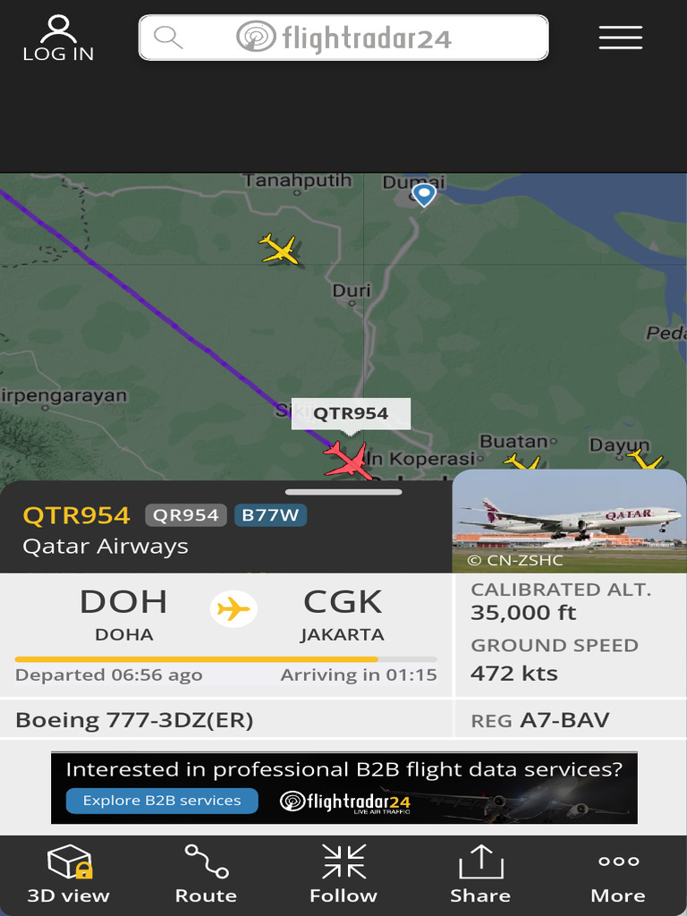 Aviation Enthusiasts' Flight Tracker | PDF