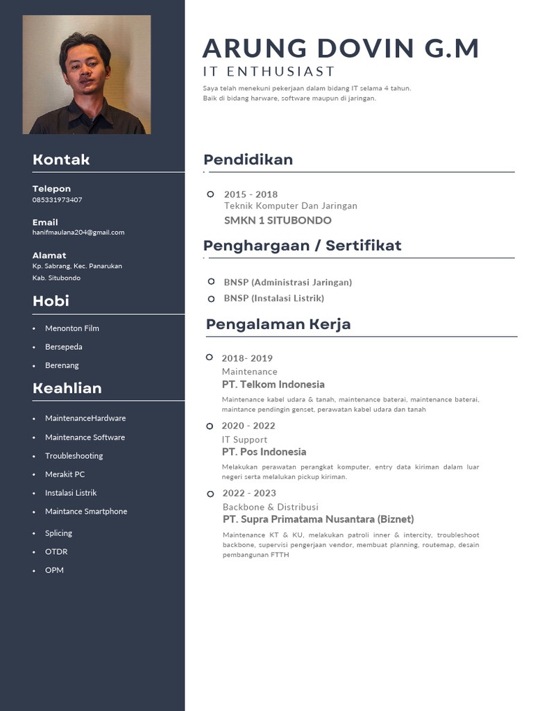 Black White Minimalist CV Resume - 4 | PDF | Technology & Engineering
