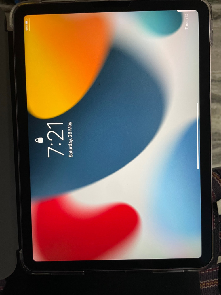 Front and Back of Ipad Air | PDF