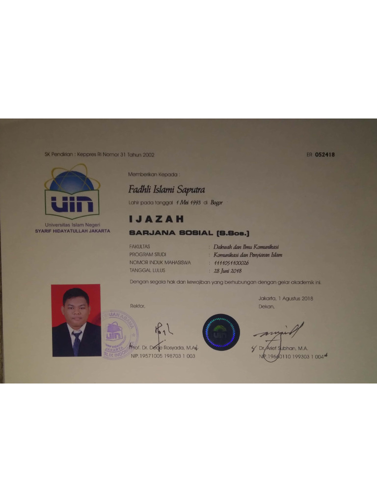 Dokumen Data Diri Dan Ijazah - Transkrip Nilai | PDF