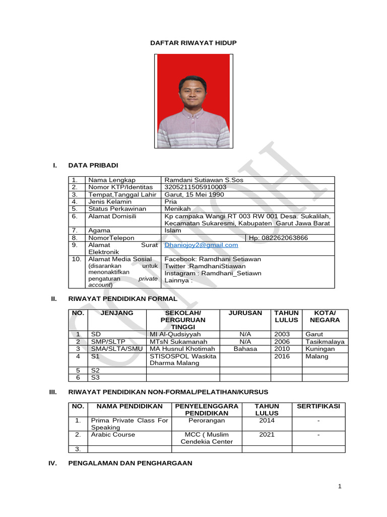 Formulir Daftar Riwayat Hidup Kemlu | PDF