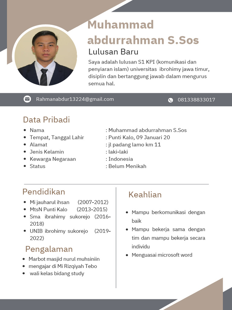Putih dan Abu Abu Sederhana Modern CV Lulusan Baru Resume | PDF