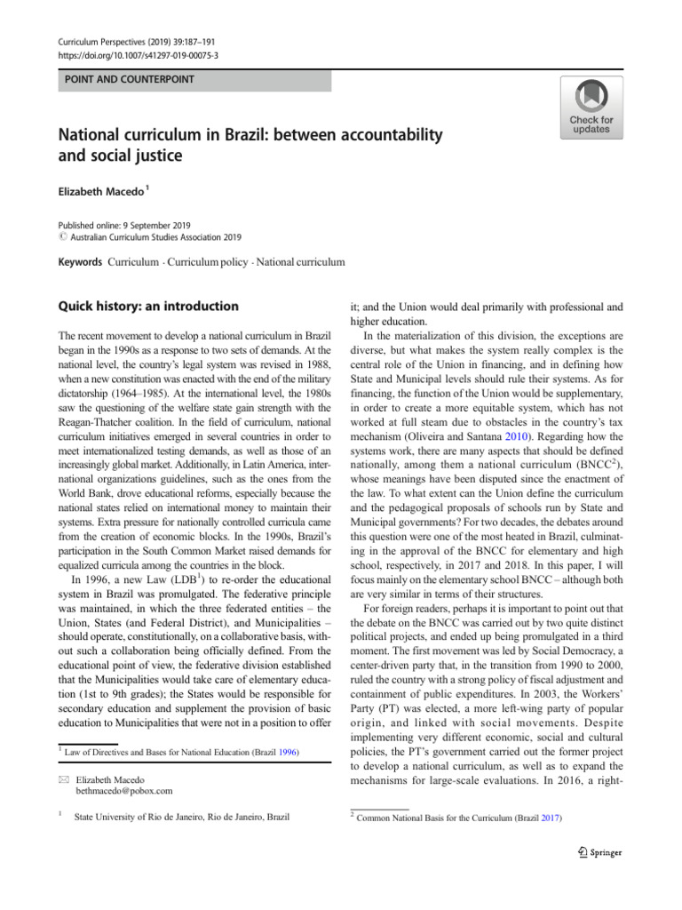 Macedo 2019 | PDF | Curriculum | Social Justice