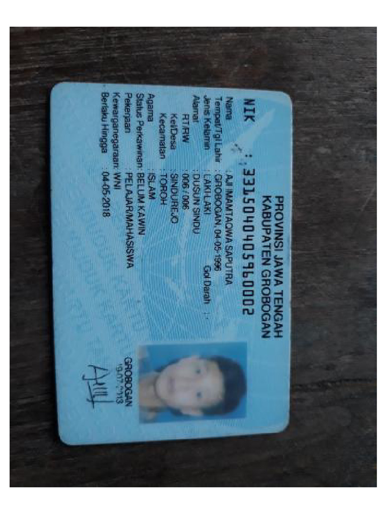 Identitas KTP - Ajiimantaqwasaputra | PDF