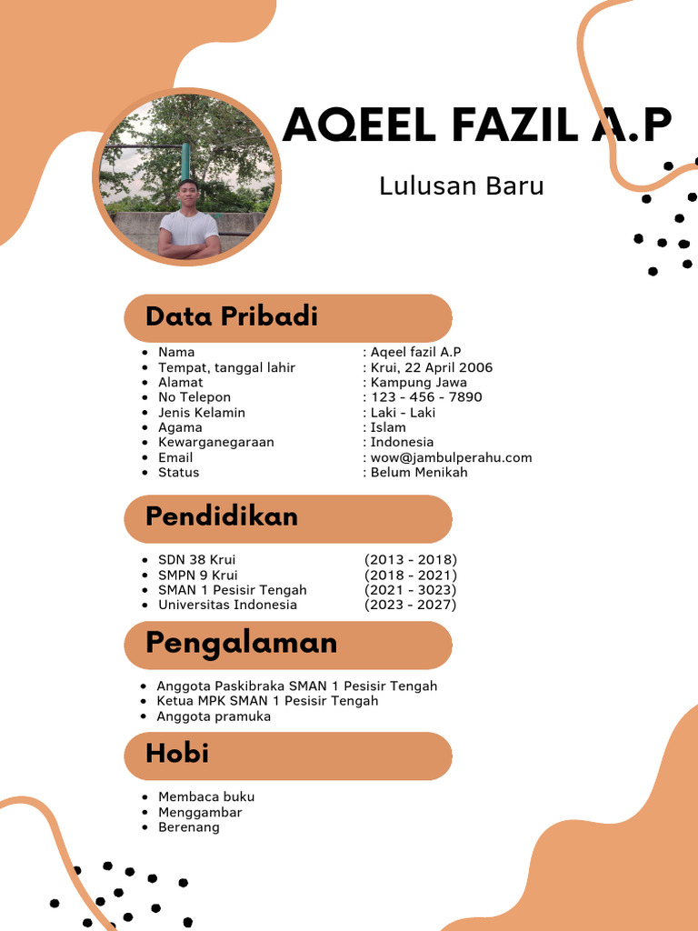 Purple White Bold Modern Digital Marketer CV | PDF | Computing