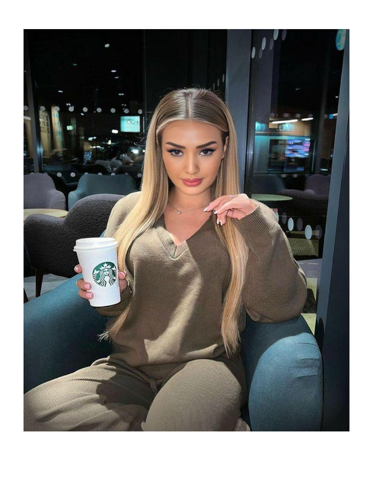 Turkish Model Nina | PDF