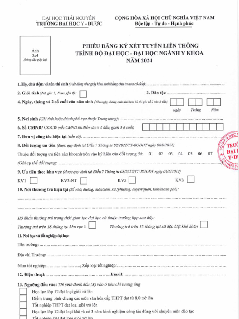 Phieu Dang Ky Xet Tuyen Lien Thong Trinh Do Dai Hoc Dai Hoc Nganh y Khoa | PDF