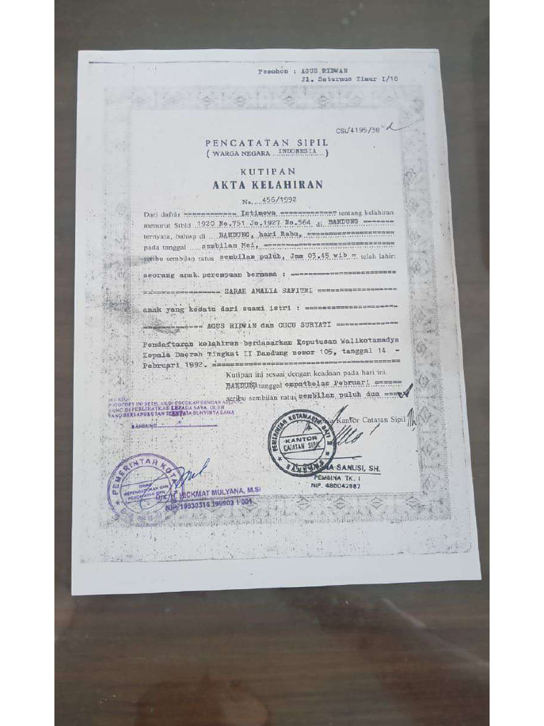 Ut - Sarah Amalia Safitri - 857521177 | PDF