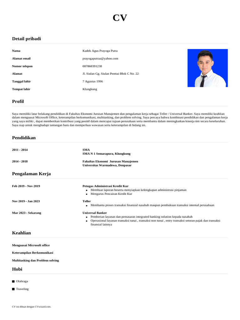 CV Kadek Agus Prayoga Putra | PDF | Karier & Perkembangan | Bisnis