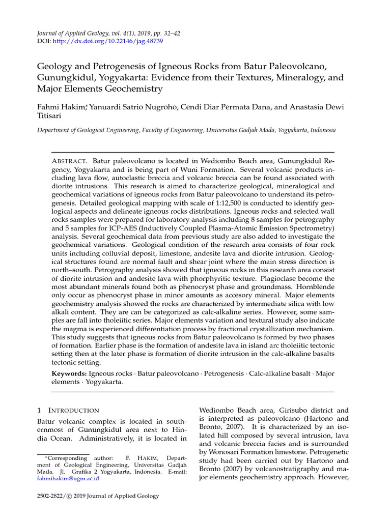 Geology and Petrogenesis of Igneous Rocks from Batur Paleovolcano | PDF | Igneous Rock | Geology