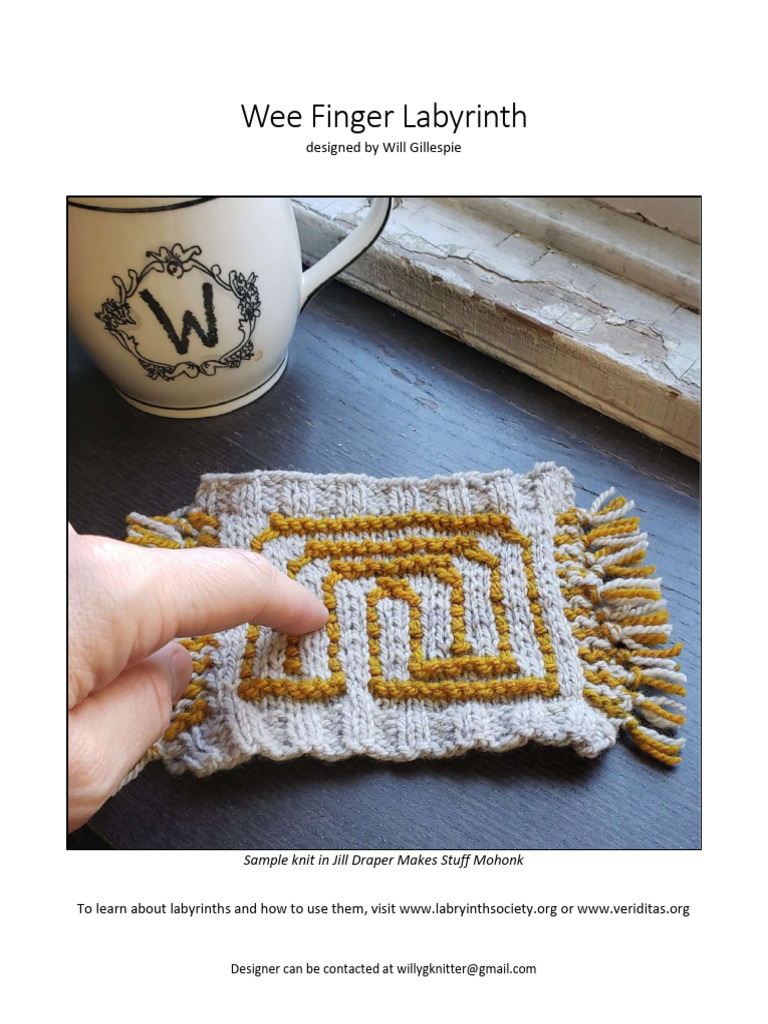 Wee_Finger_Labyrinth | PDF | Knitting | Fibers