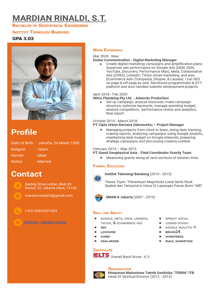 CV Mardian Rinaldi - Natasya Auliayahya | PDF | E Commerce | Business