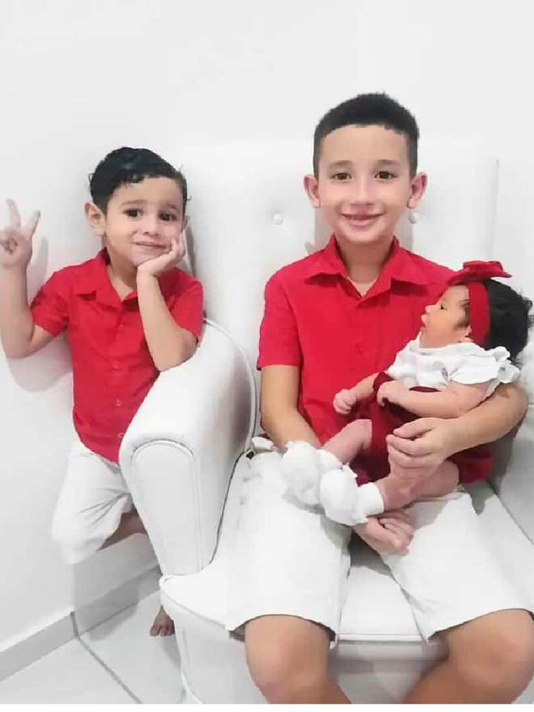 Blue Minimalist Name Tracing Practice Worksheet (21 X 29.7 CM) (21 X 29.7 C - 20250108 - 180303 ...