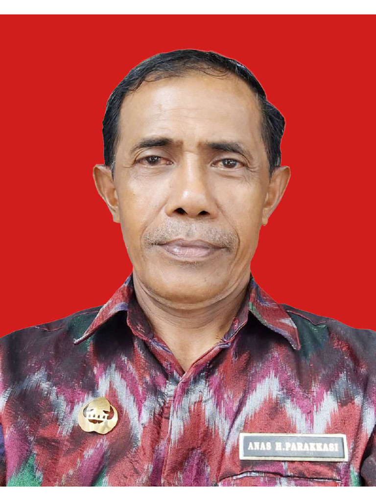 Foto Pak Anas Parakkasi - Compressed | PDF