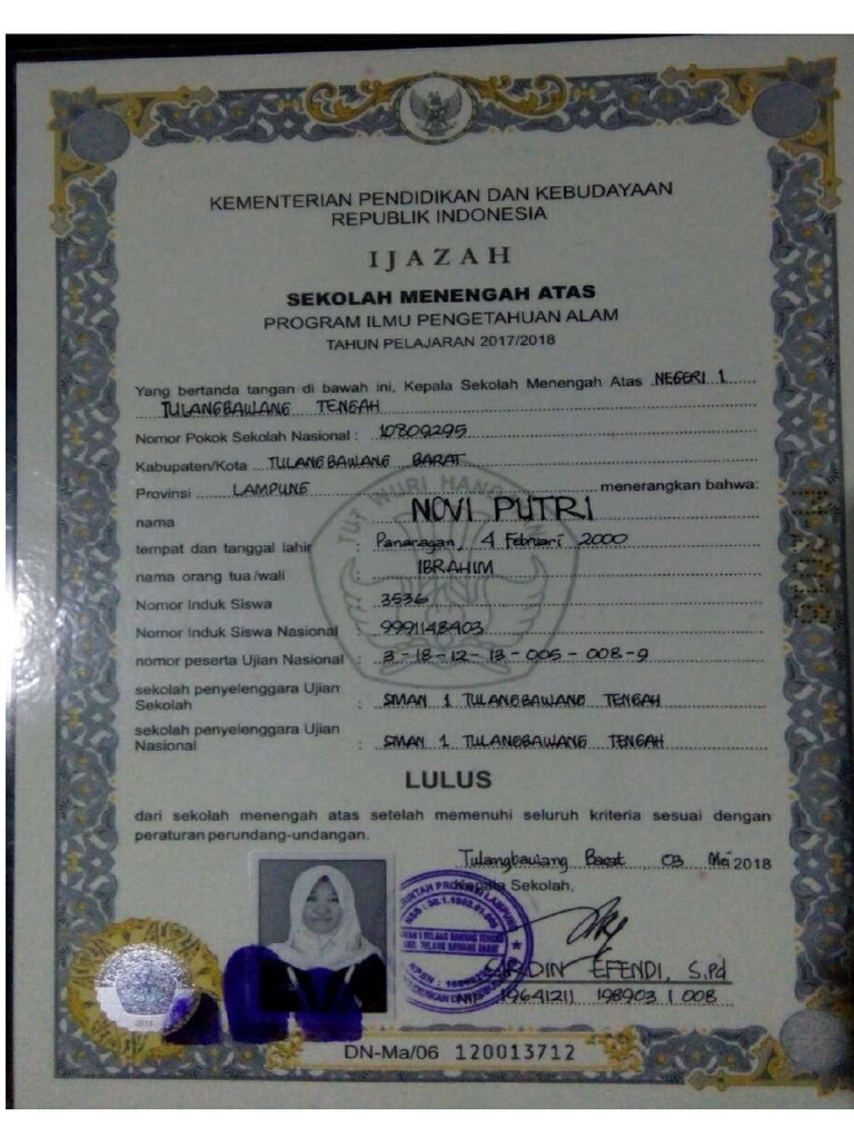 Novi Putri - Ijazah Sma | PDF