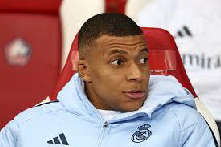 Mbappe 7 | PDF