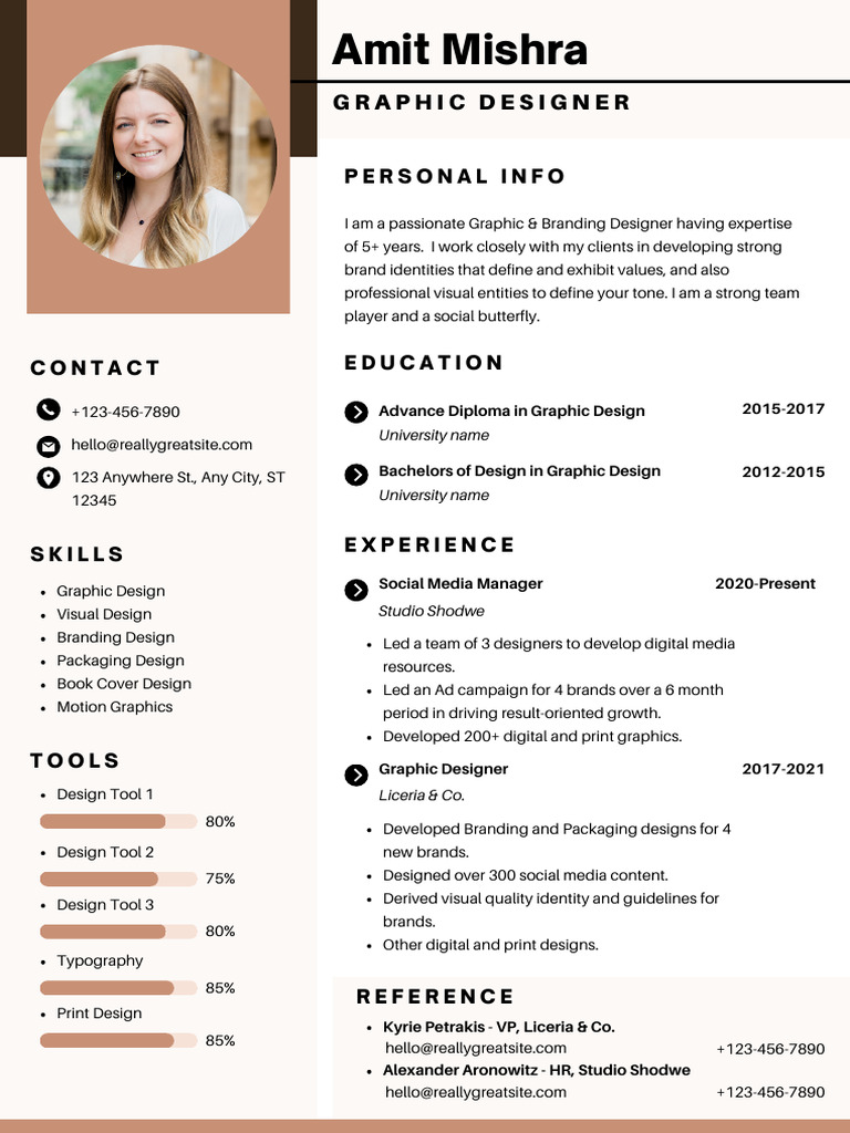Brown Modern Minimalist Graphic Designer Resume | PDF | Graphic Design | Mass Media