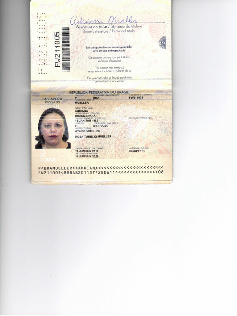 Documento Pessoal Passaporte de Adriana Mueller | PDF