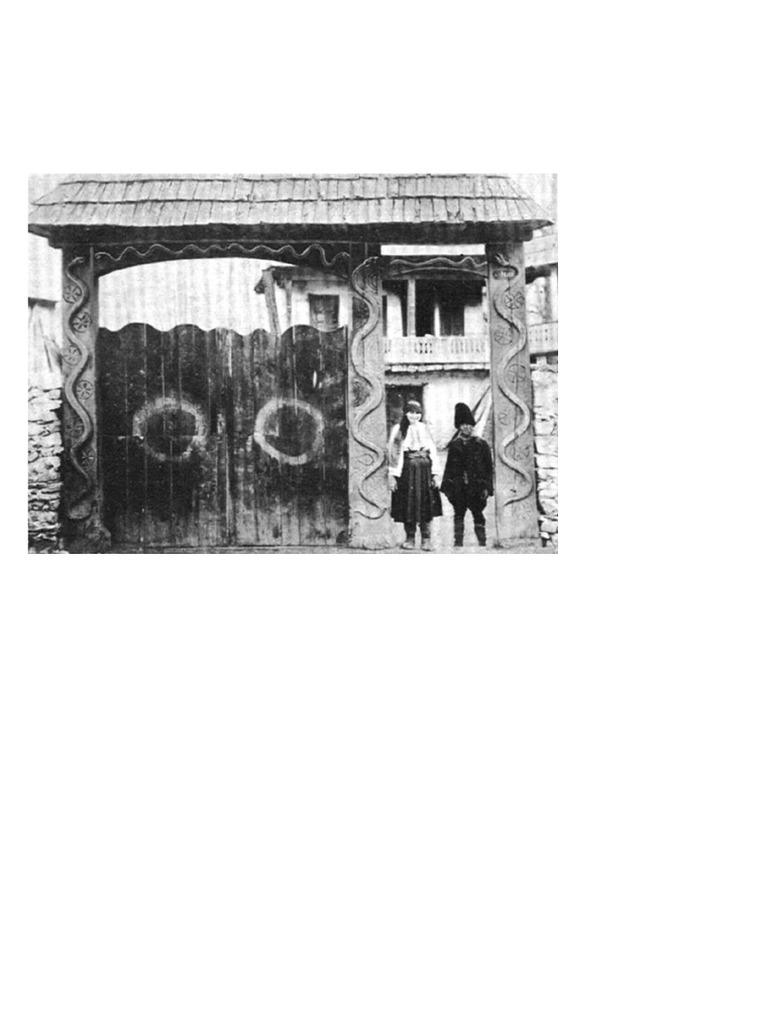 Poartă Monumentală Din Satul Prejna | PDF