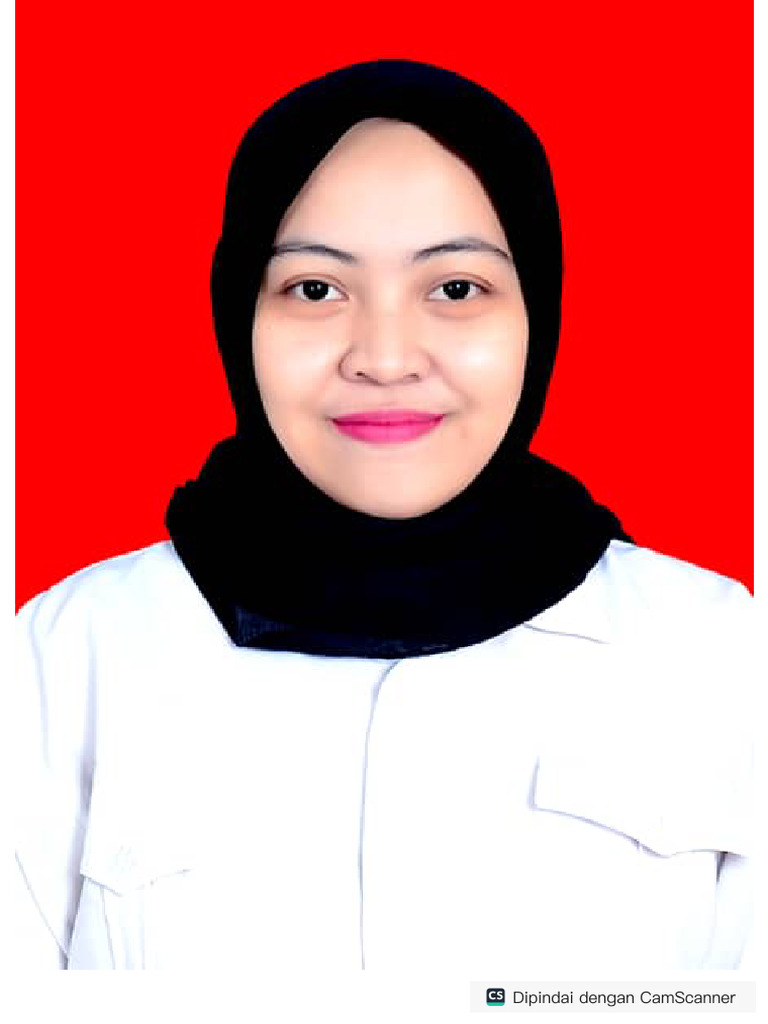 Foto Latar Merah Yunita | PDF