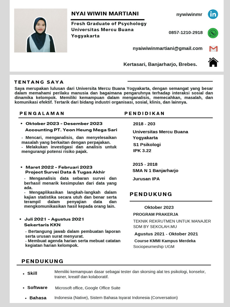 Putih Minimalis Profesional CV Tim Sosial Media Resume - 20250124 - 155744 - 0000 | PDF