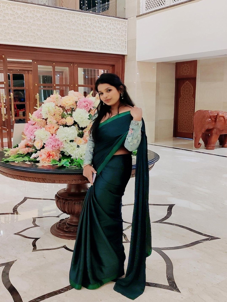 Biodata Meghna Gupta 01 | PDF