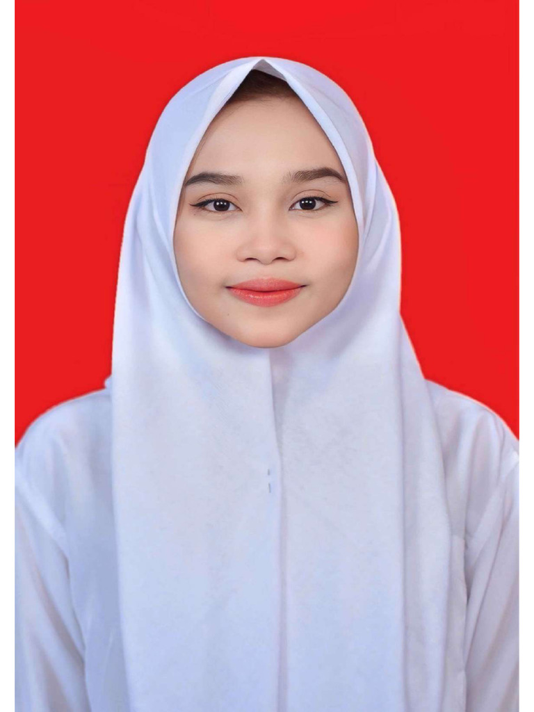 Pas Foto Putri Nisya | PDF