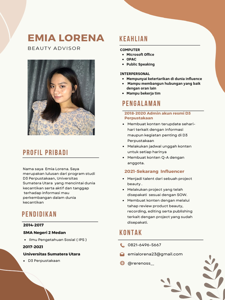 Profil Emia Lorena: Beauty Advisor & Influencer | PDF