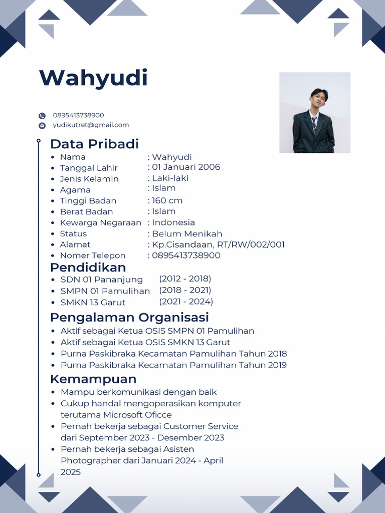 Biru Abu-Abu Minimalis Modern CV Resume Riwayat Hidup - 20250508 ...