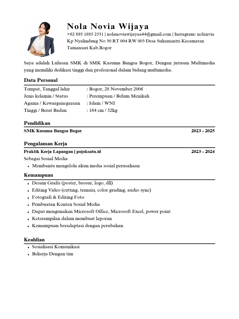 Profil Novia Wijaya dalam Multimedia | PDF